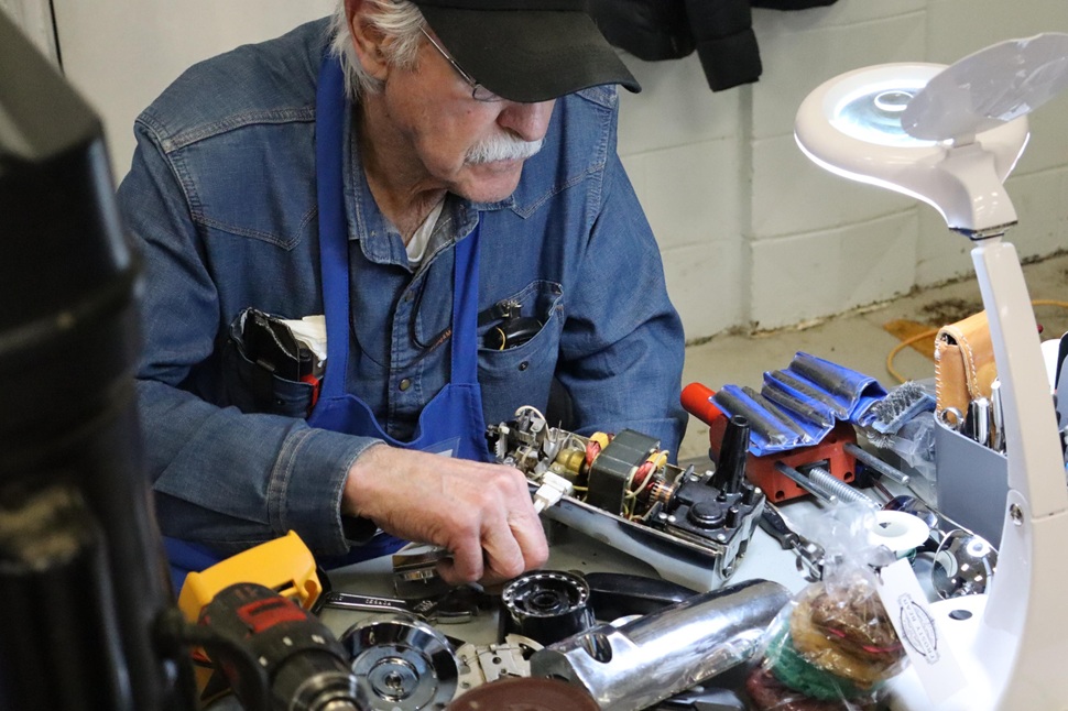 Repair Café sews, bolts, and seals up the leaky, slow, and damaged - SwiftCurrentOnline.com ...